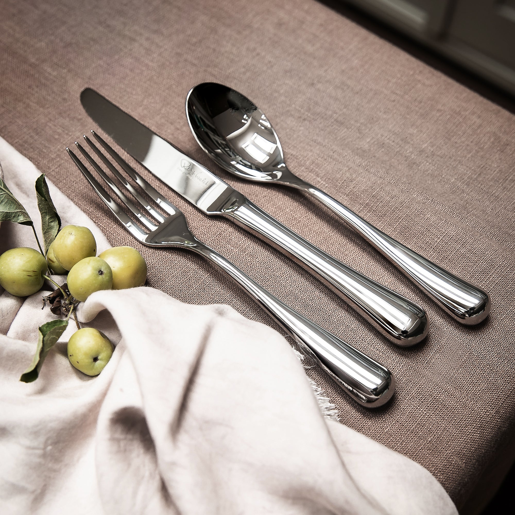 Radford Air Bright Cutlery Set, 24 Piece for 6 People | Robert Welch ...